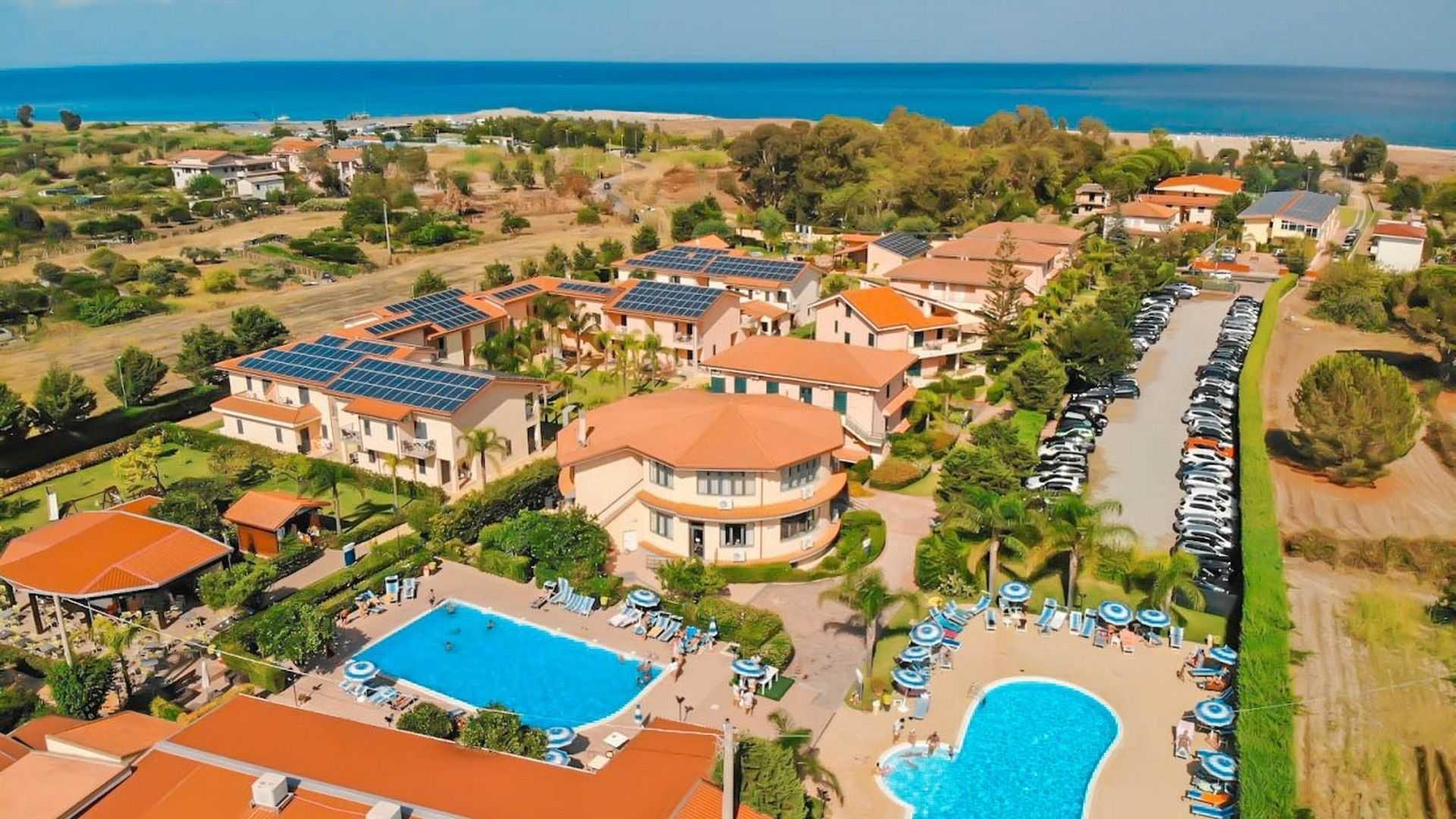 CLUB ESSE AQUILIA BEACH VILLAGE **** Badolato (CZ)