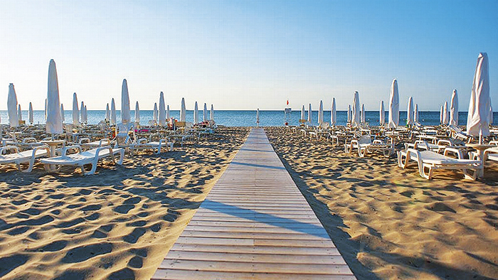 HOTEL STELLA MARIS **** Marina di Ginosa (TA)